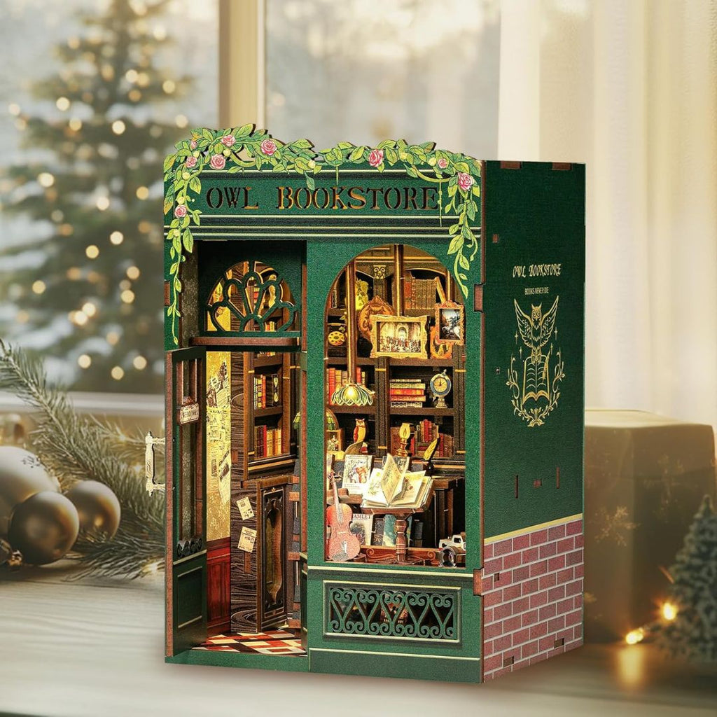 DIY Book Nook Kit | Renaissance-Inspired Miniature Model with LED – Geekmonkey