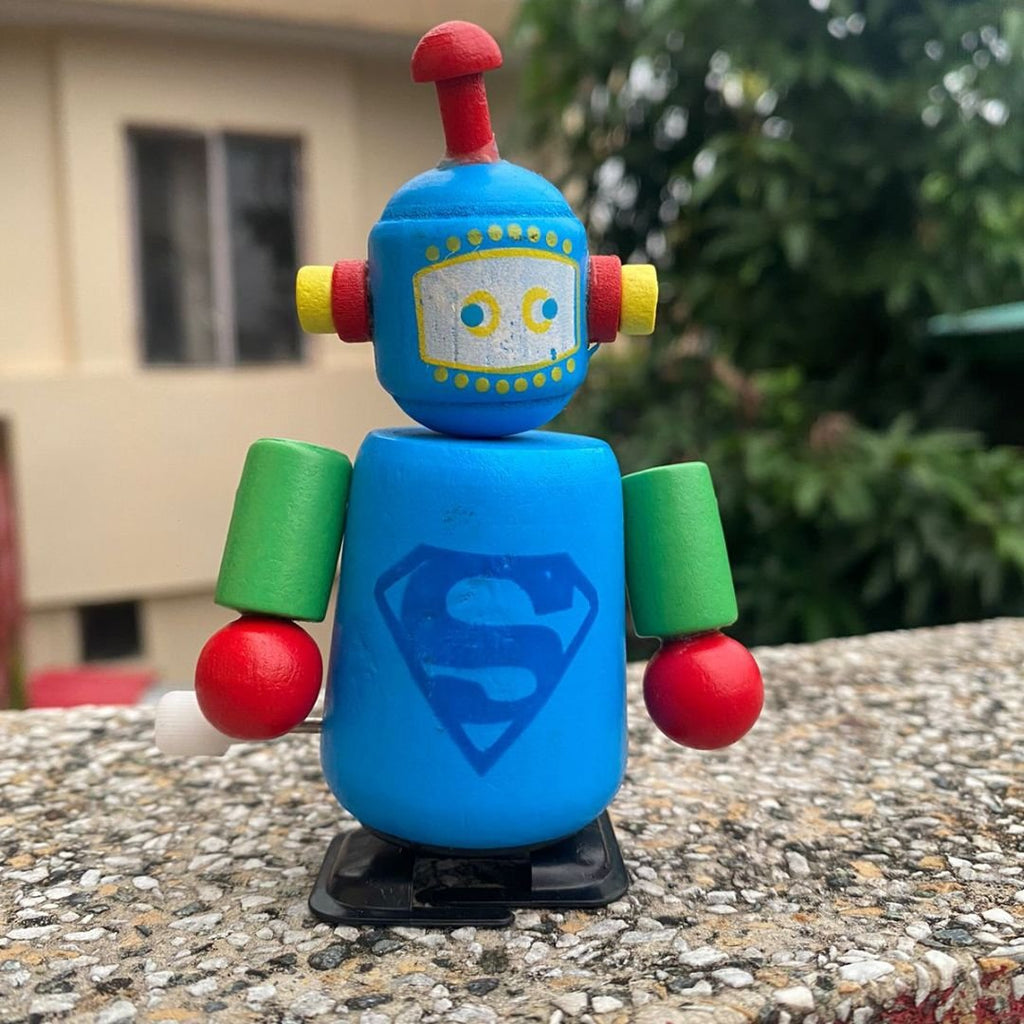 Cutest Wind-Up Robo Toy | Handmade Wooden Super Hero Robot – Geekmonkey