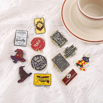 Magic Mania - Metal Brooch – Geekmonkey