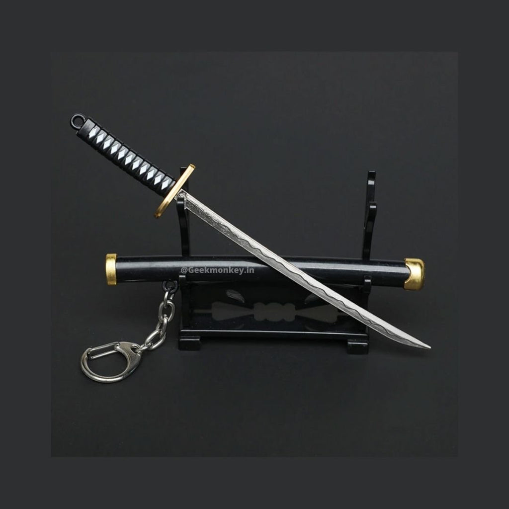 Katana Keychain with Scabbard, perfect for your keys - Anime Collectio ...