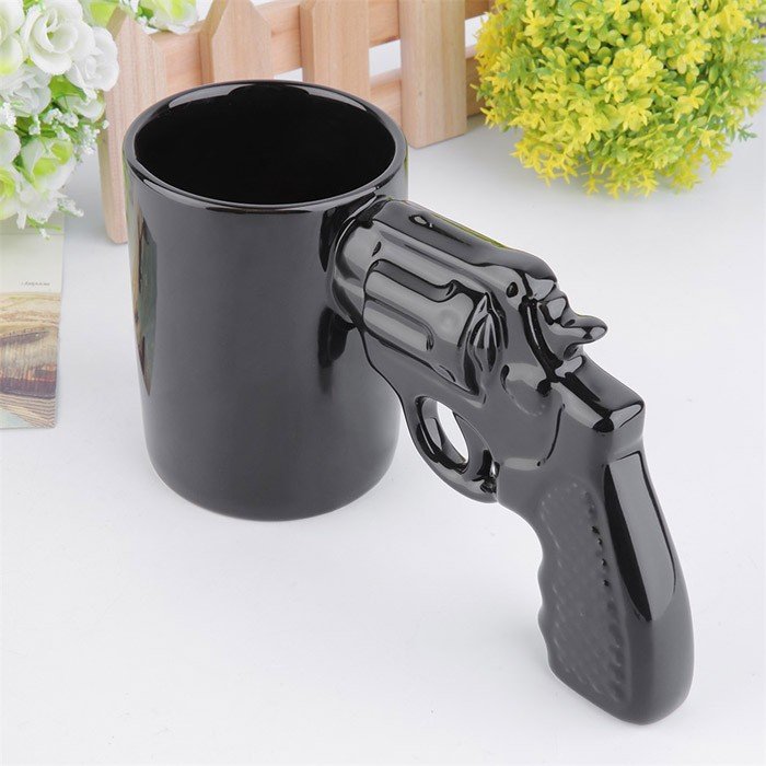 Geekmonkey Ceramic Cop Revolver Mug - Black